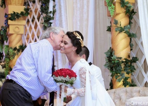 [FOTO] Majlis Resepsi Sam Bunkface dan Aida Azira. | Dunia Segenap Usia