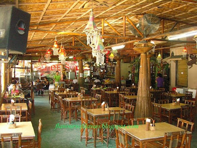 Flavours of Davao: Dei's Golden Biik! More than just Lechon