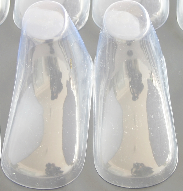 ToppyToppyKnits: Transparent forms for baby and adult shoes display