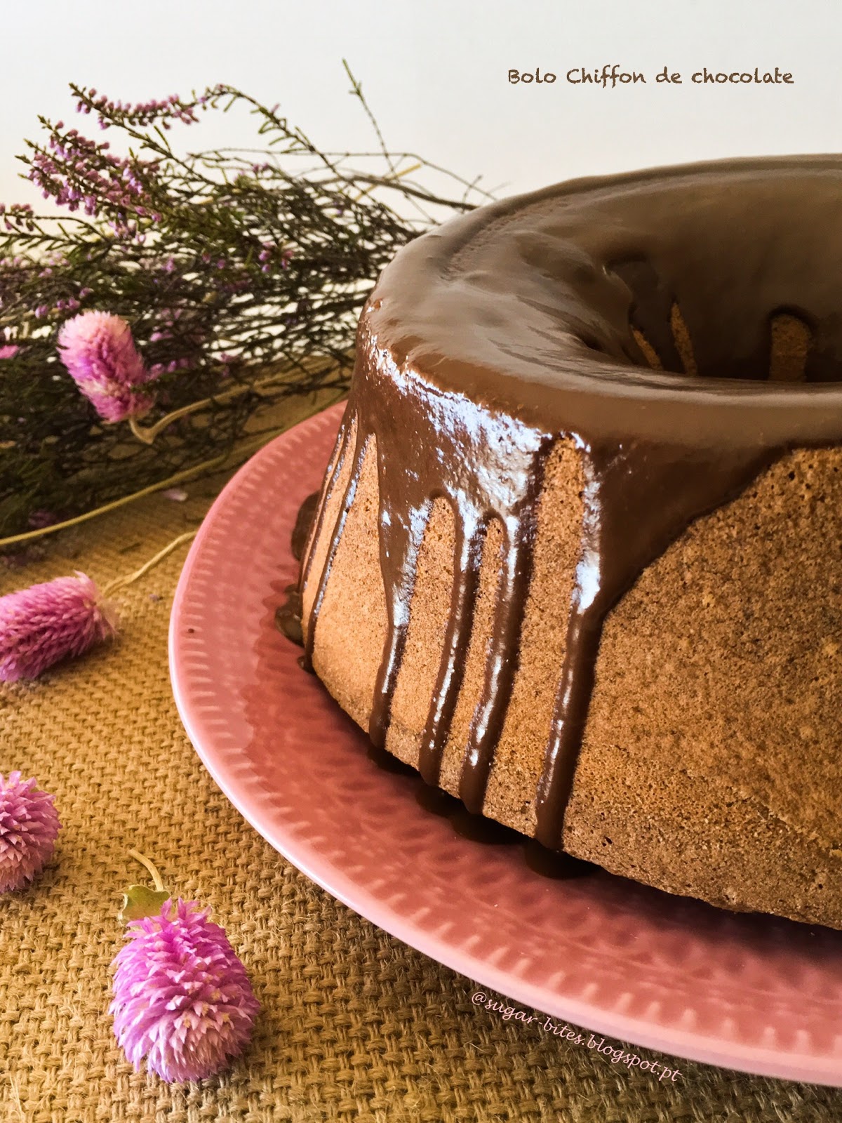 Sugar Bites: Bolo Chiffon de Chocolate