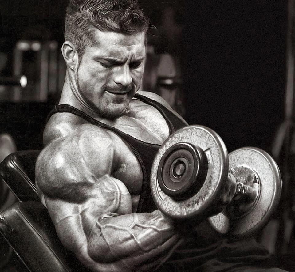 Fitness Experts: The Best Exercises For Biceps