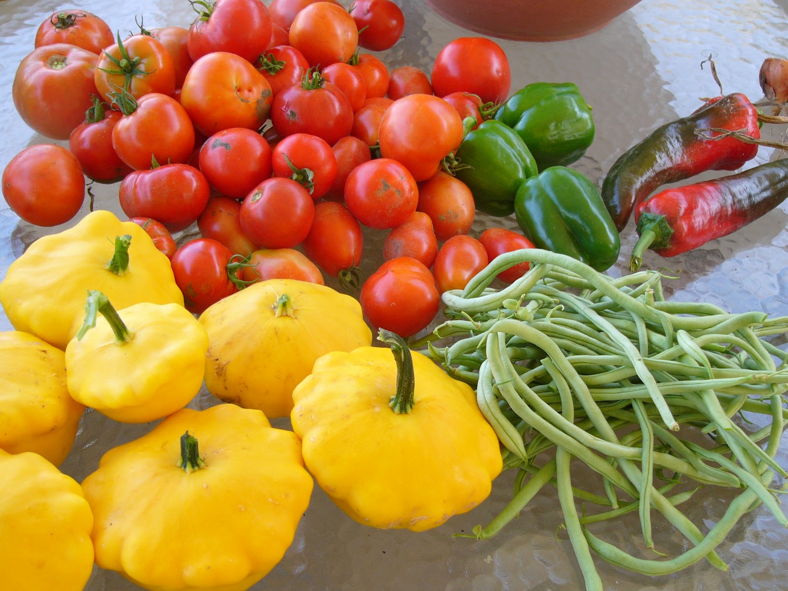 Big Rigs 'n Lil' Cookies: Hoarders - Vegetable Hoarders, that is!