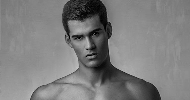 Man Central: Adrian Lopez: Shirtless