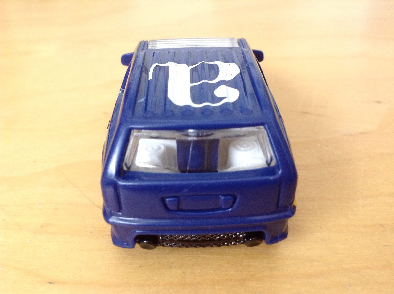 JULIAN'S HOT WHEELS BLOG: Boom Box (2016 HW Art Cars)