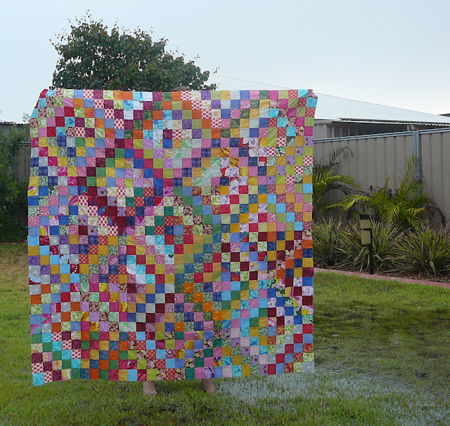 Patchy Work of Mini Grey: Scrappy Trip Around The World Top Finished.