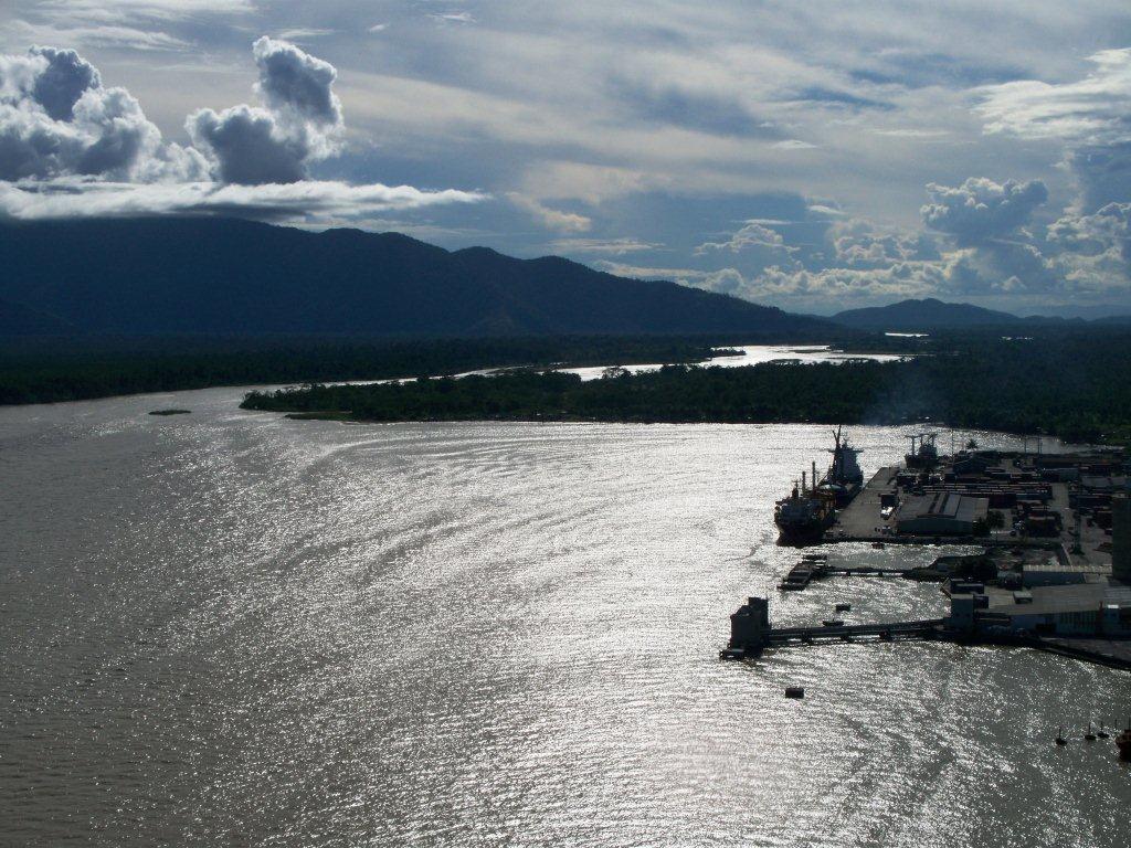 Malum Nalu: Aerial pictures of Lae, Papua New Guinea