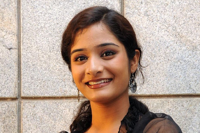 Telugu Tv Anchor Ananya New Images High Quality |Beautiful Indian ...