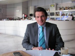 POLINODEANGOSTURA: Rigoli vive un intenso romance en canal 9