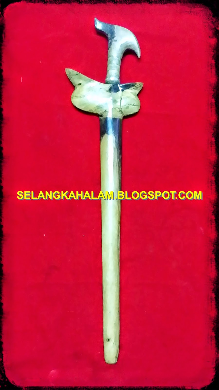 SELANGKAH KE ALAM MISTIK: SUNDANG