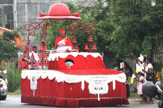 Bilgrimage: Kicking It Old School: Cardinal Burke, The Galero Wars, and ...