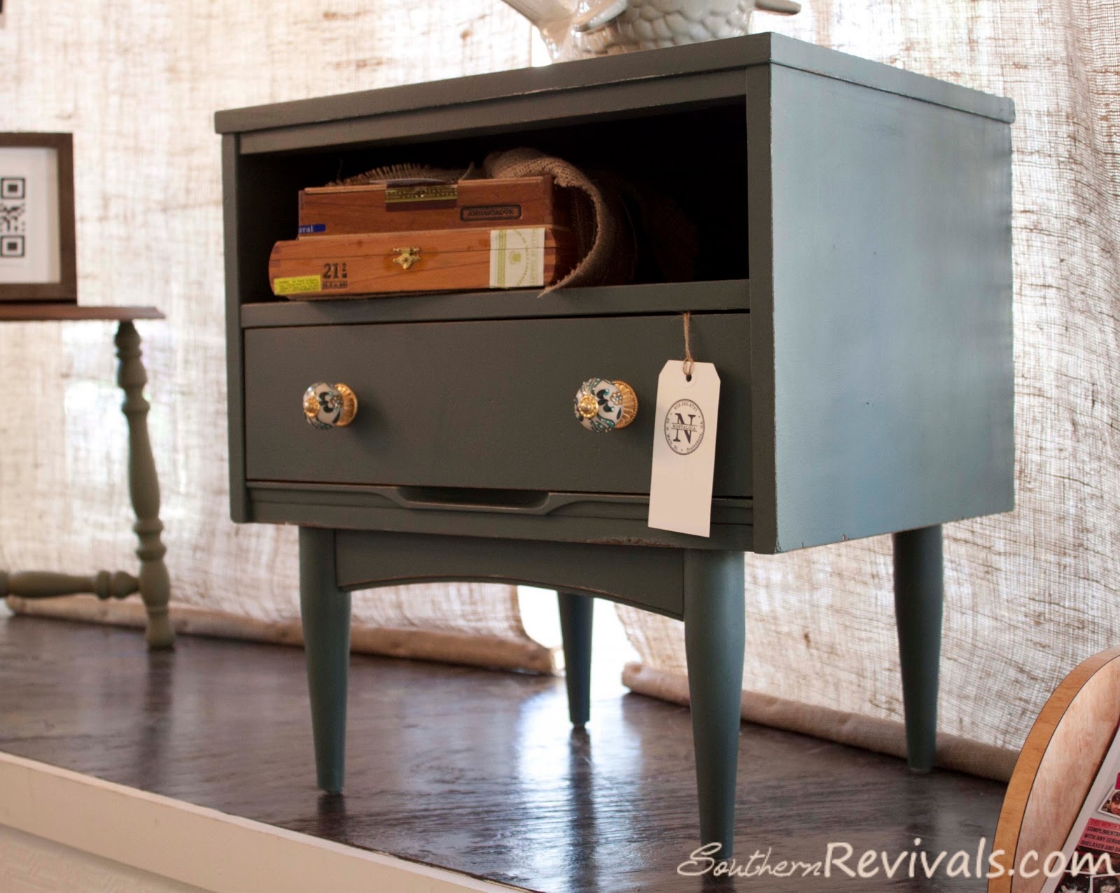 Mid Century Moden Side Table Makeover With A Twist - Southern Revivals