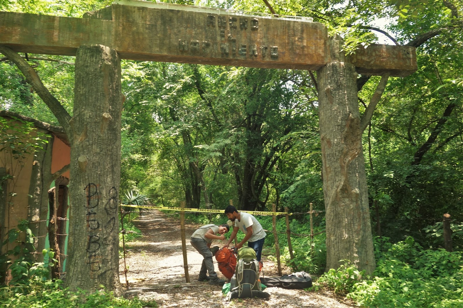 Ruinas de Tamohí y El nacimiento (o Tamuín parte 2) - MochileroMX
