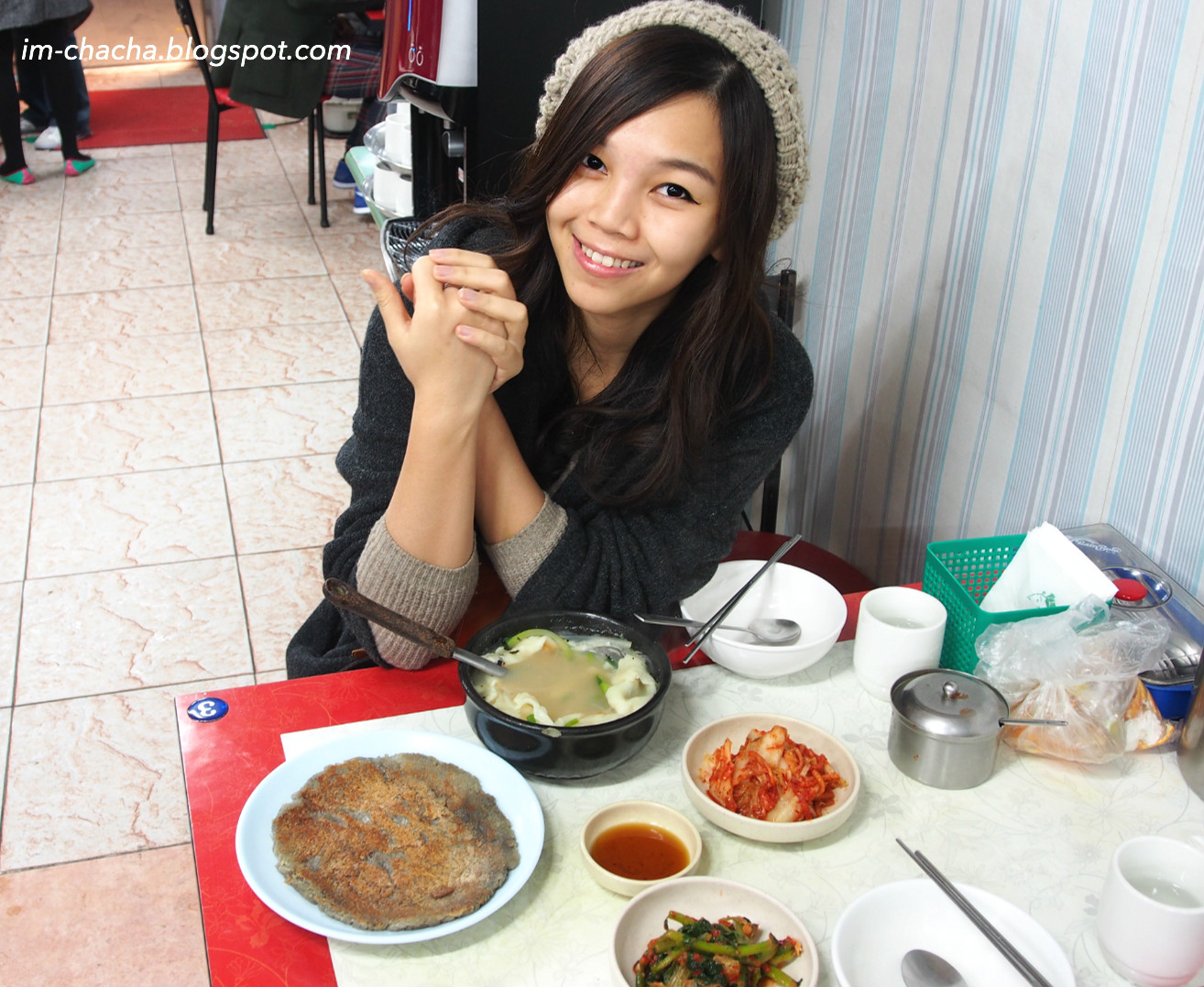 (Seoul) Sam-Chong Dong 수제비 Su-Je-Bi ~ Korean Style Ban Mee 面粉糕 - Travel ...