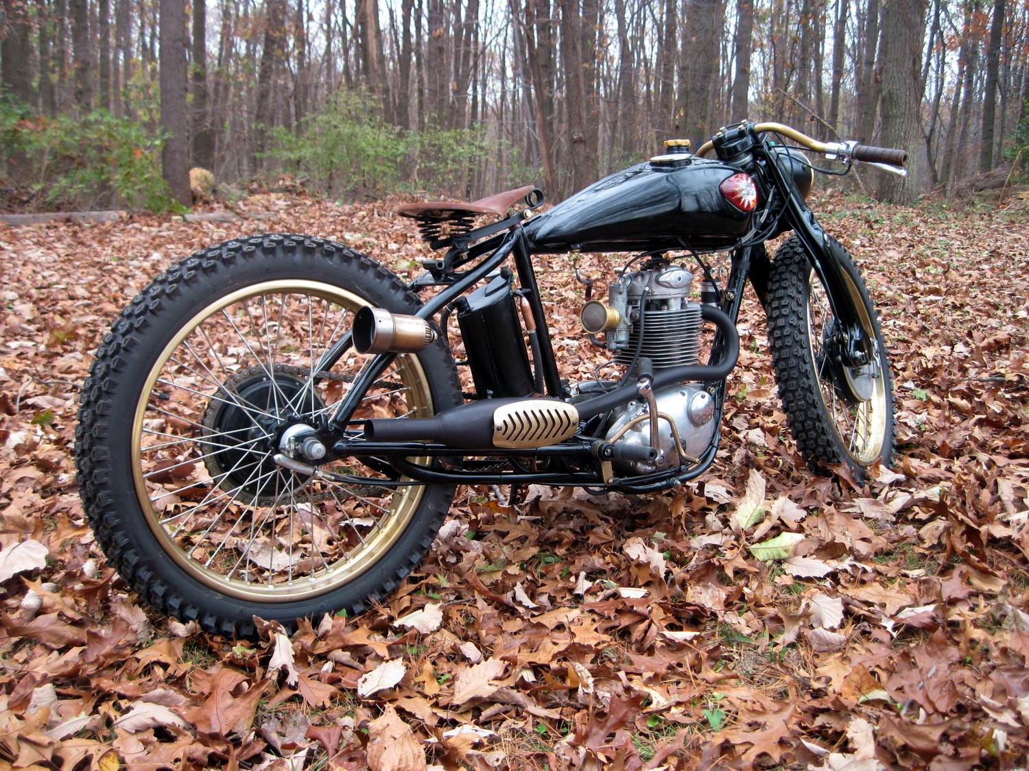 BSA 441 Board Tracker - RocketGarage - Cafe Racer Magazine