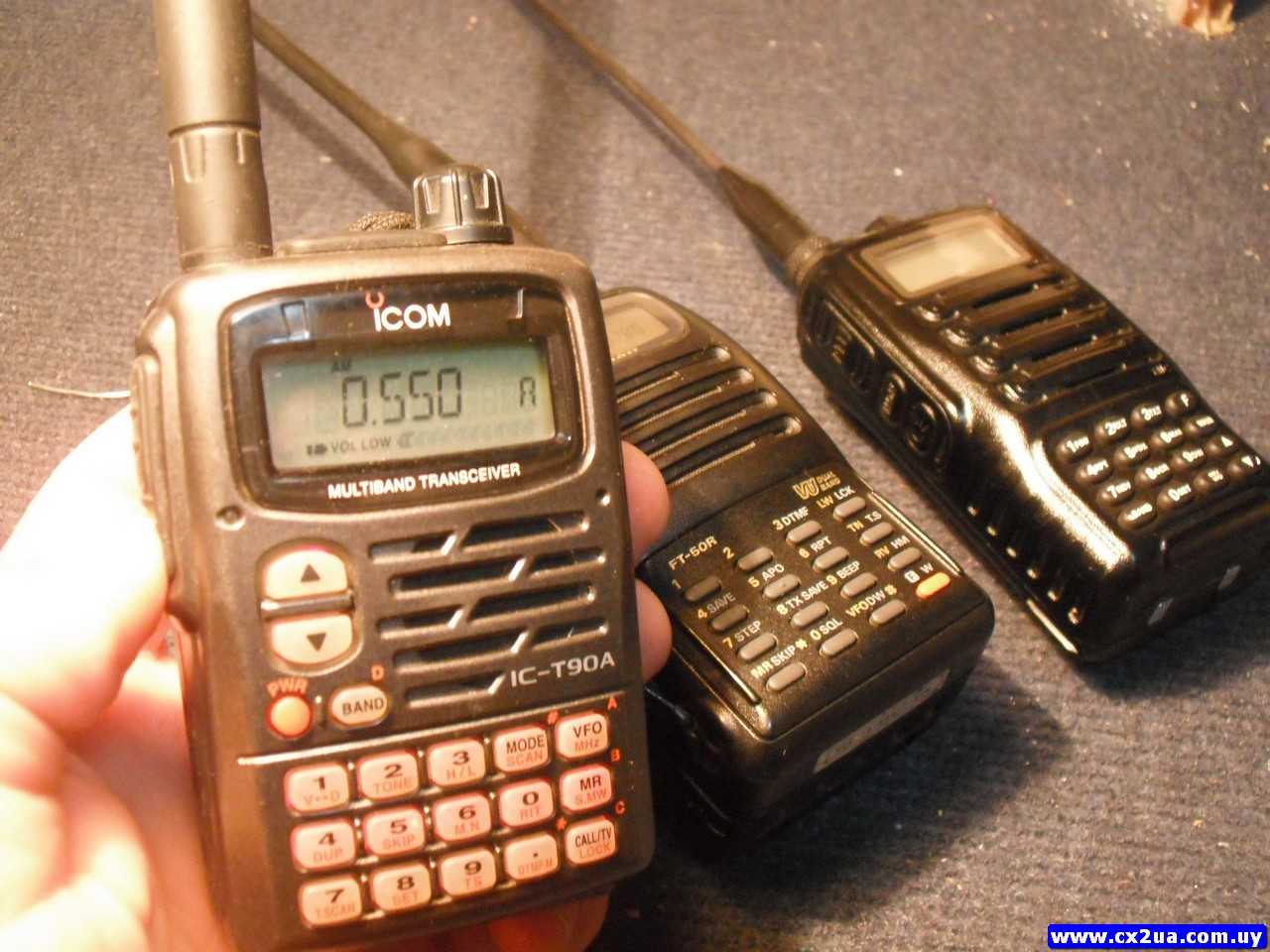 .: Icom IC T90A