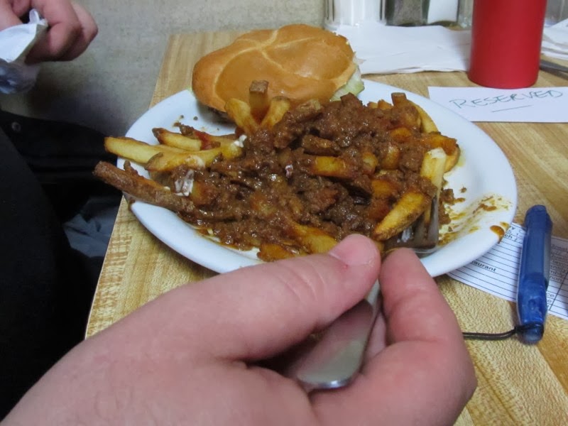 Burger Club - Winnipeg: Angelo's Chip Shop: 3.9/5