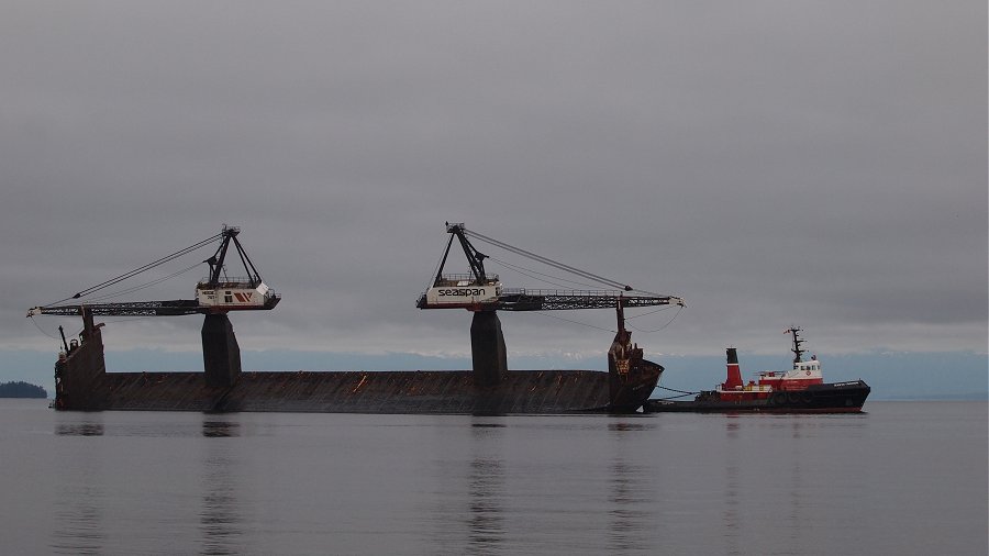 Tugboats, Tugboats, Tugboats: Seaspan Commodore