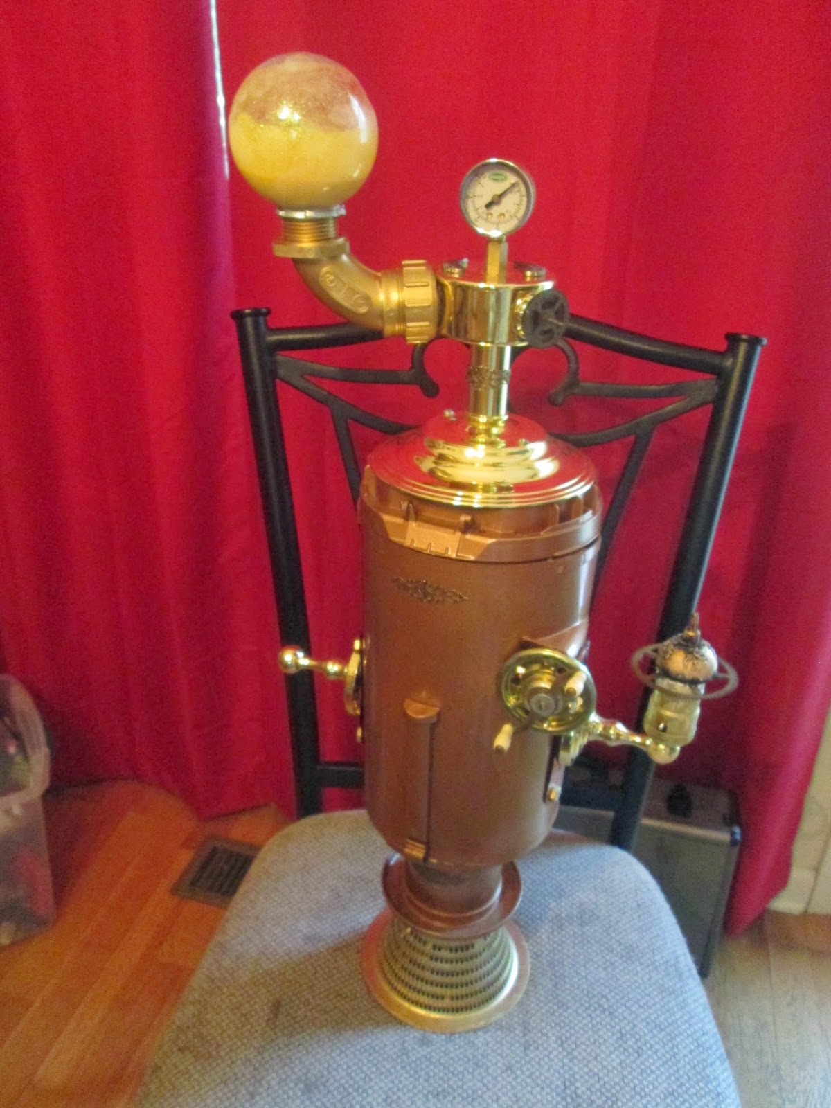 A Vet's Guide To Life: DIY Steampunk Jetpack