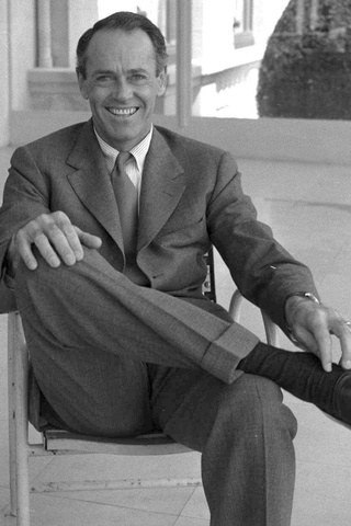 Photos of The Smartest Men in History | the latest Mens fashion style