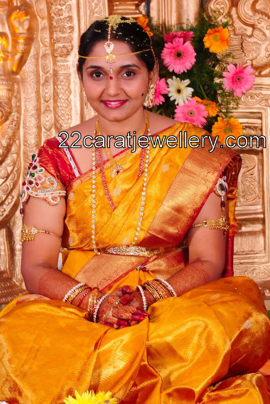 Subhashini in Traditional Jewelry - Jewellery Designs