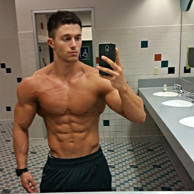 the beauty of male muscle: Blake