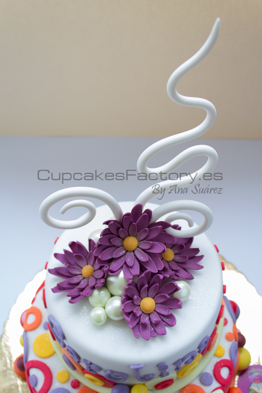 Cupcakes Factory... "El Blog": Pastel 18 años para Carolina