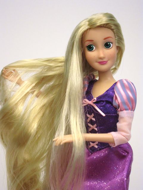 A Quick Look at the New Rapunzel Doll from the Disney Store | The Toy ...