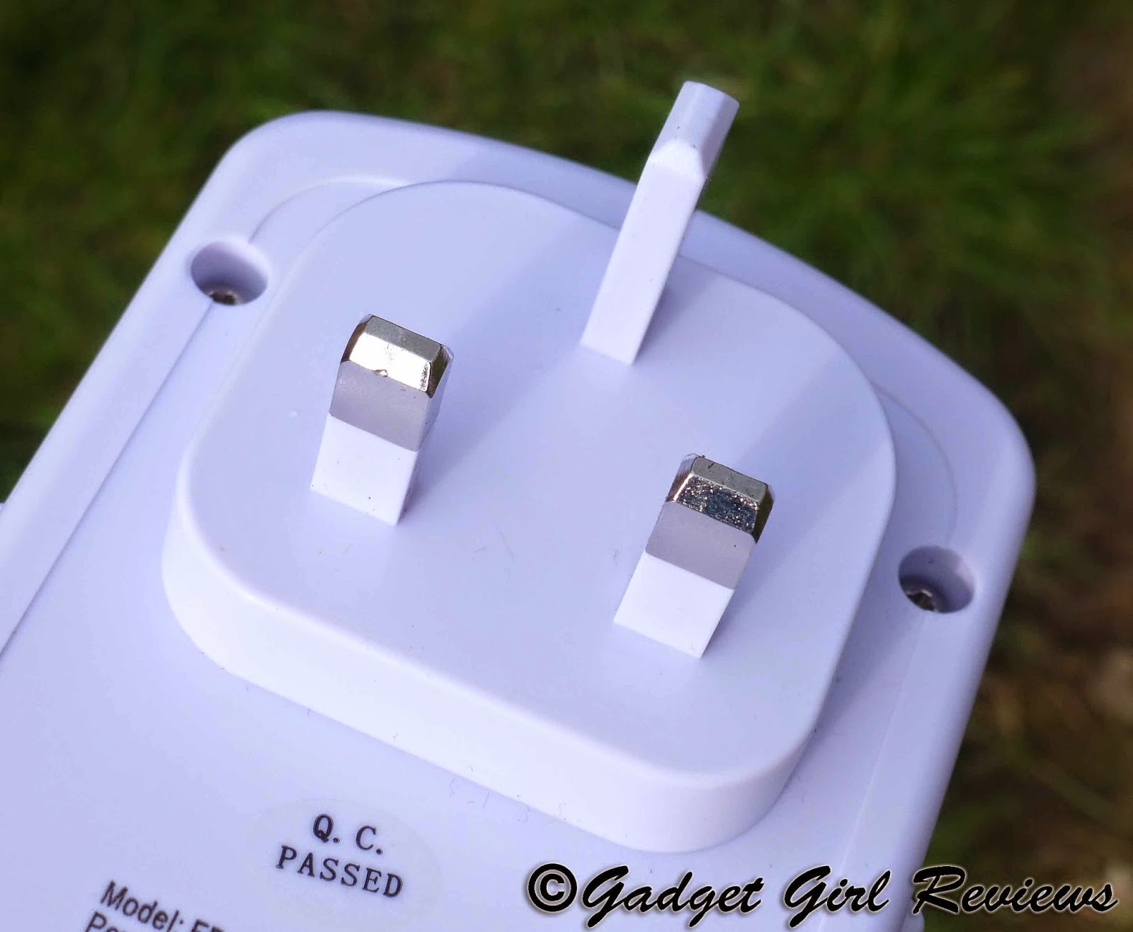 Hoont Plug-in Electronic total pest eliminator with night-light review ...