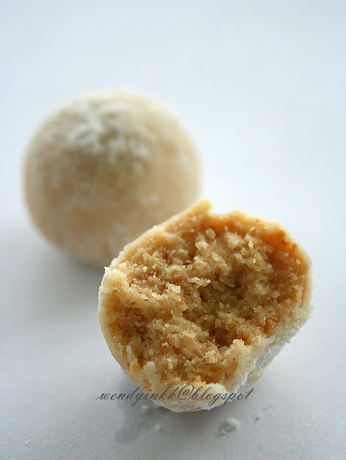 Table for 2.... or more: Easy Makmur Cookies - Nutty Treats #2