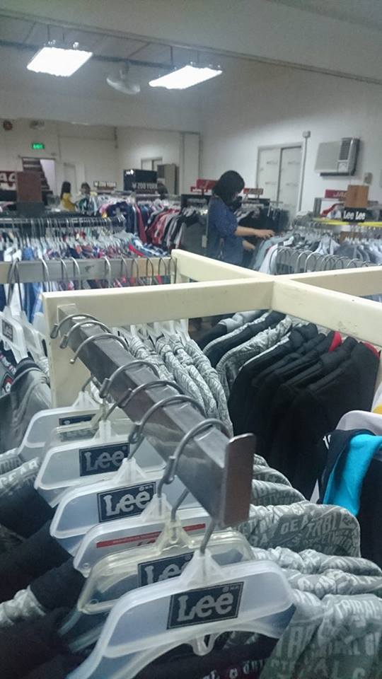 Manila Shopper: Tribal, Lee, Jag, Von Dutch, Zoo York Factory Outlet ...