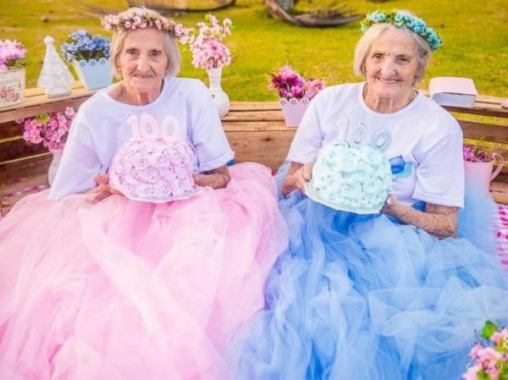 Lovely Brazilian Twin Sisters Celebrate 100th Birthday With Stunning Photoshoot