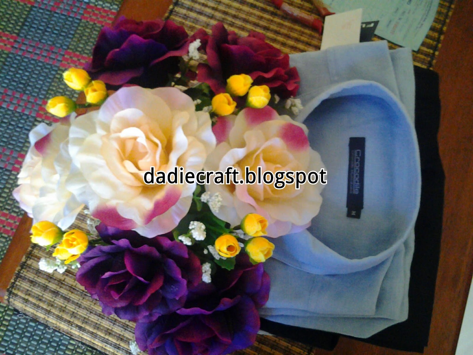 WELCOME TO DAILY RICH CRAFT: Testing gubahan bunga di bakul rendah