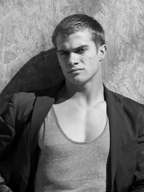 L'Homme du Jour: SETH KUHLMANN