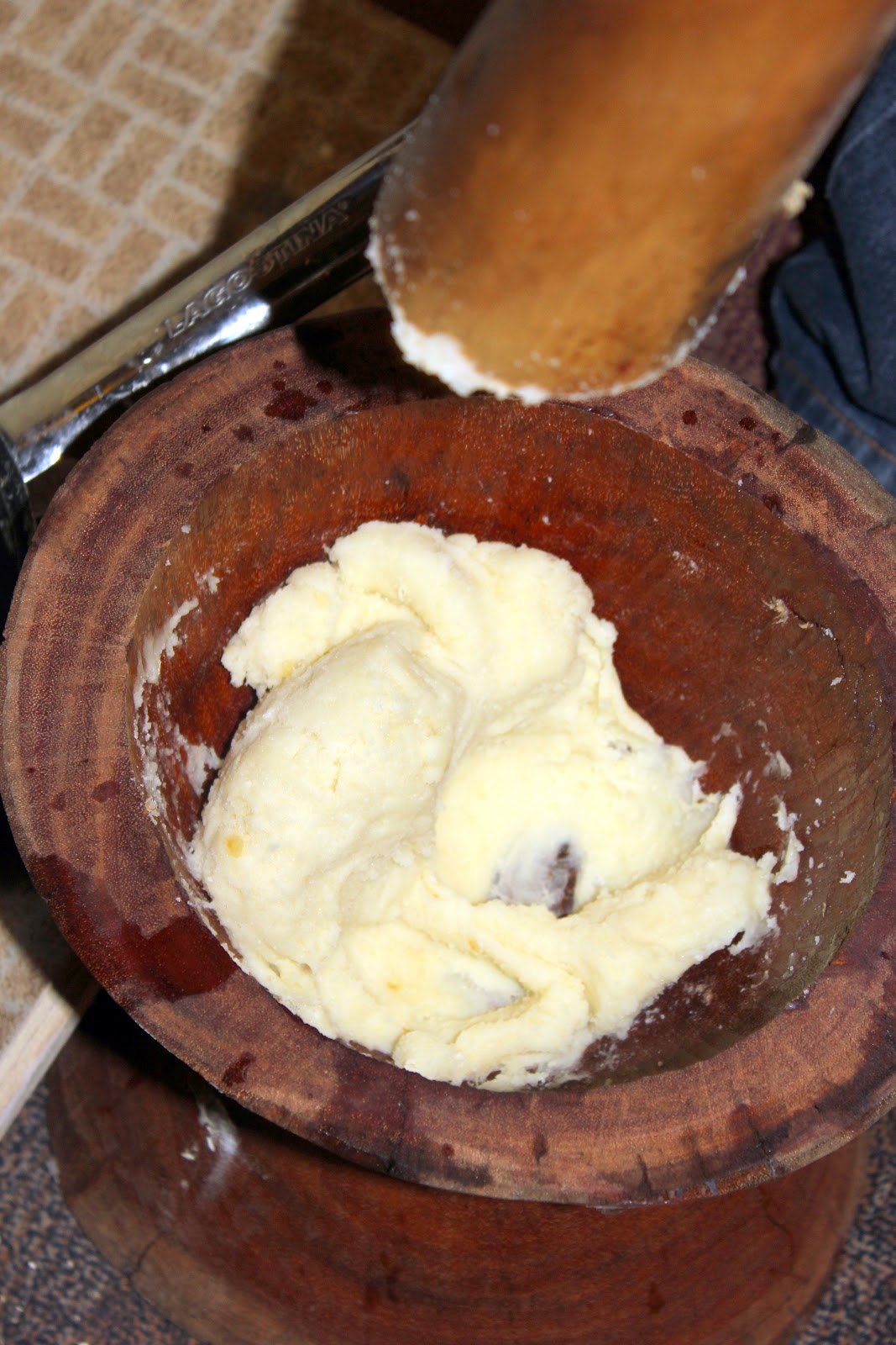 This and that: Pounding fufu....