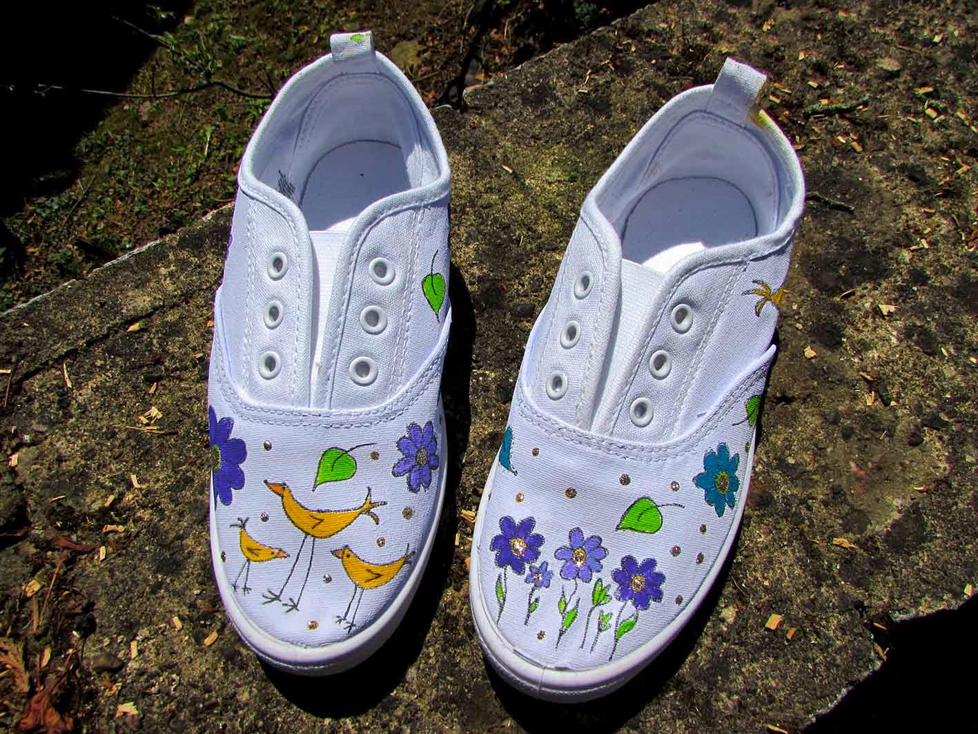 a sprinkle of imagination: Pimp my shoes!