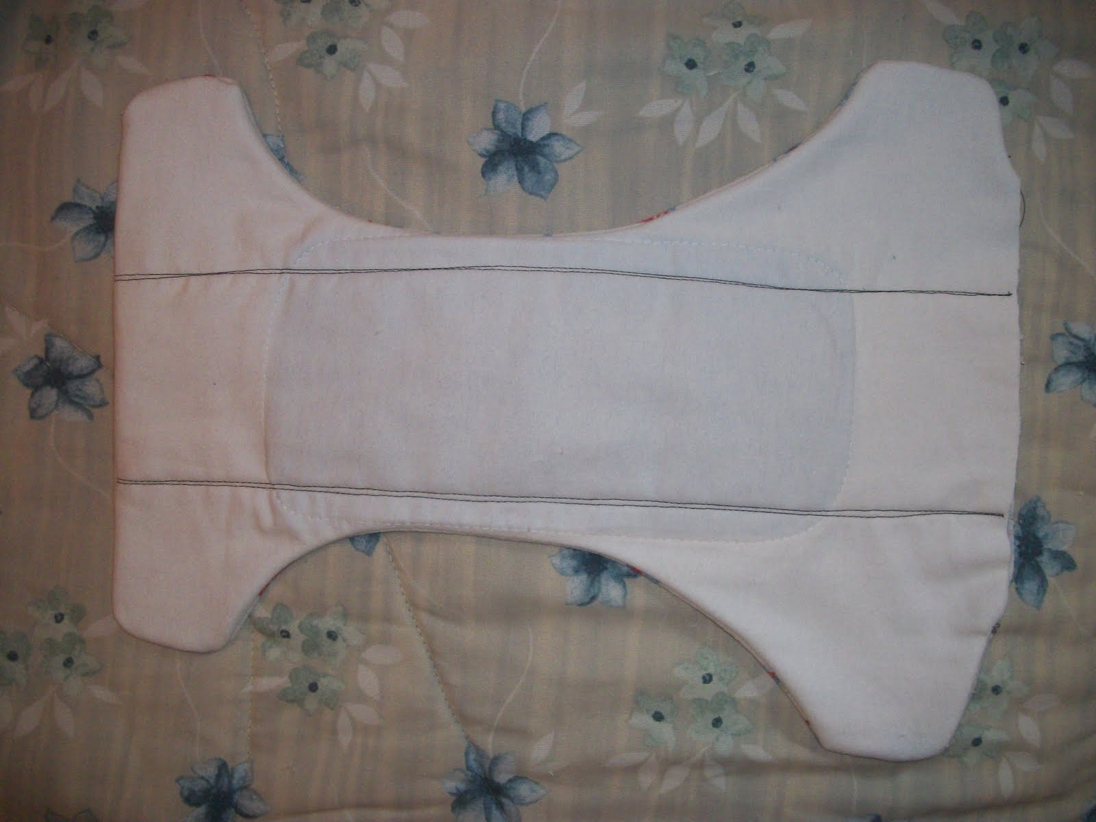 Simple Diaper-Sewing Tutorials: Amazon Contour Fitted Diaper #1