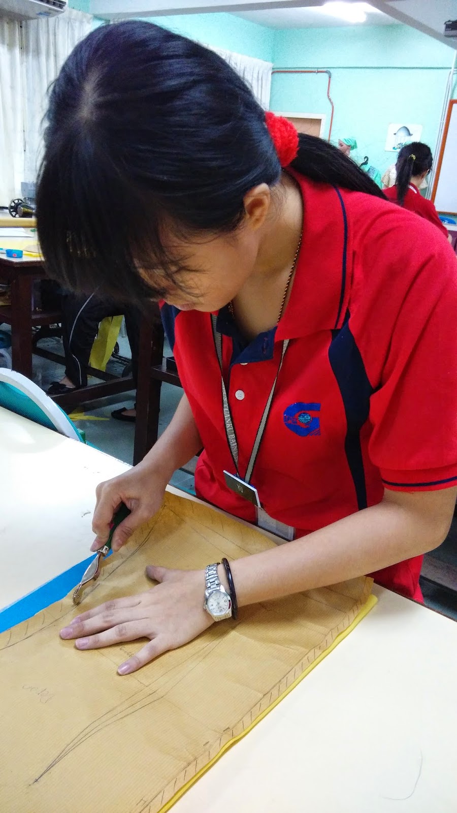 不多不少: Proses Menjahit Baju (blaus) (RBT)