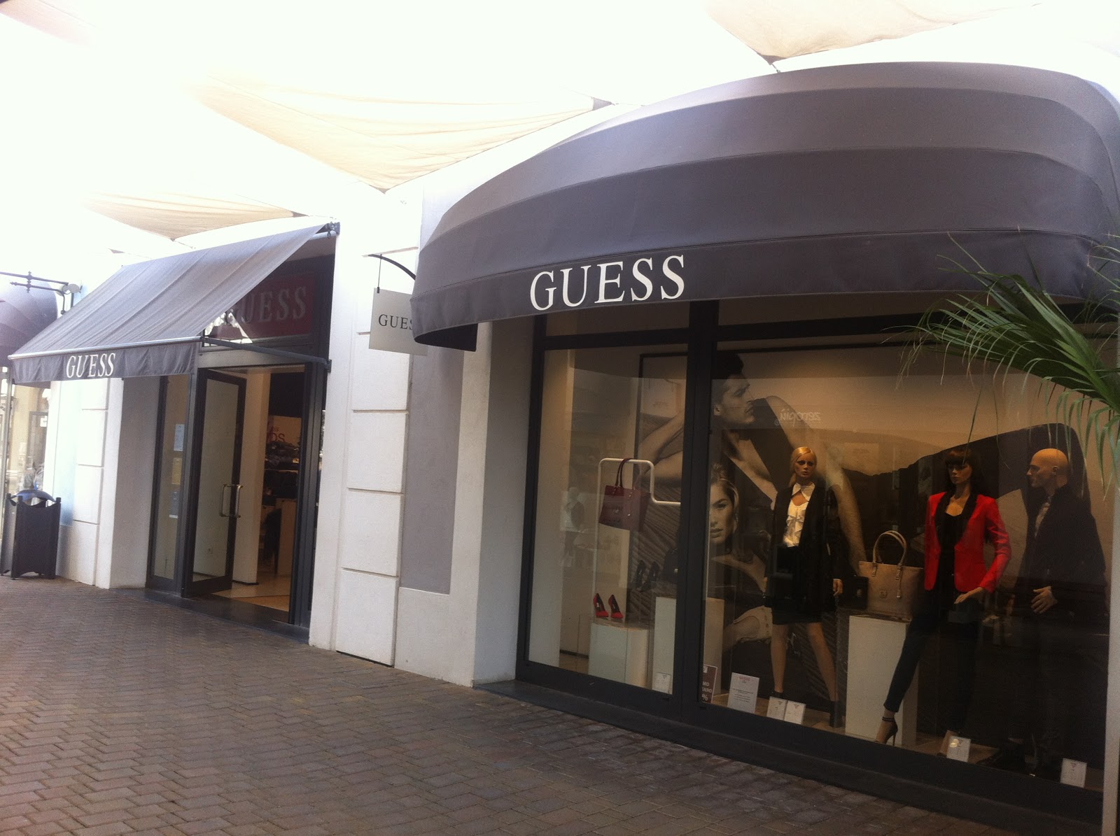 Sicilia Outlet Village