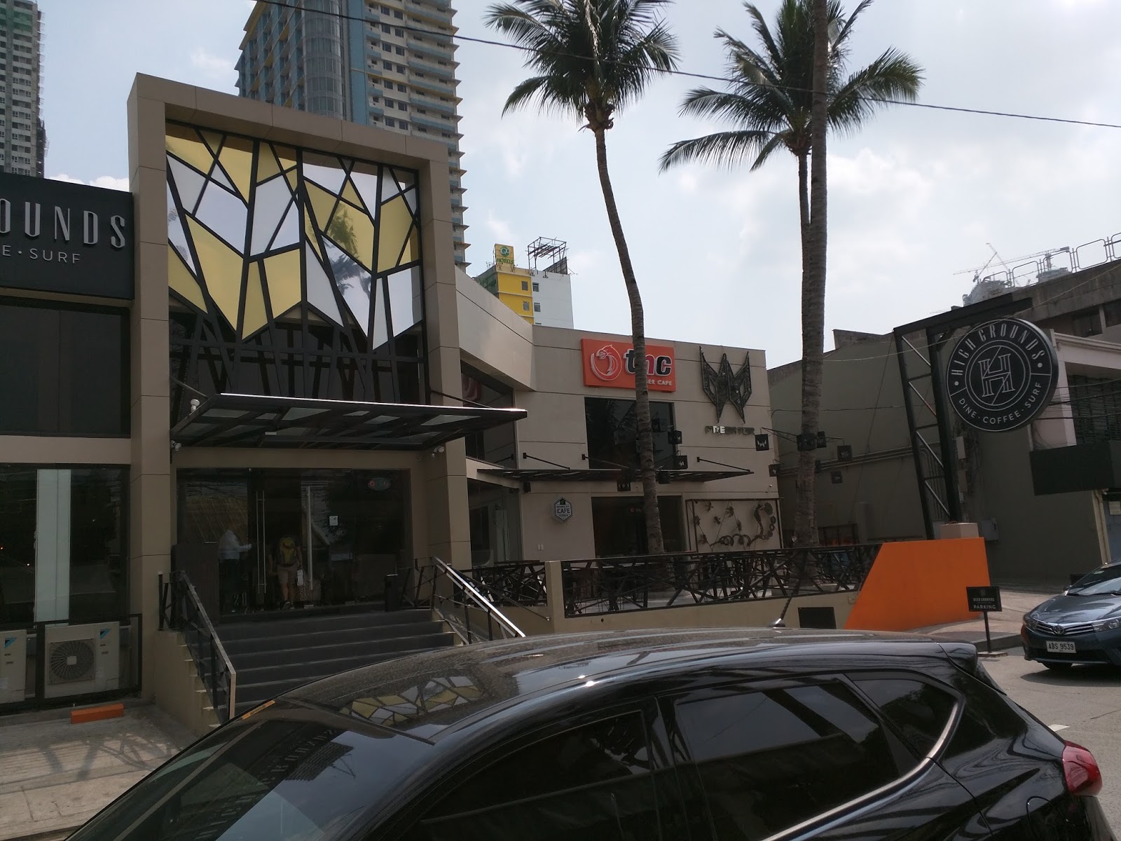 High Grounds Cafe - Best Internet Cafe in the Philippines