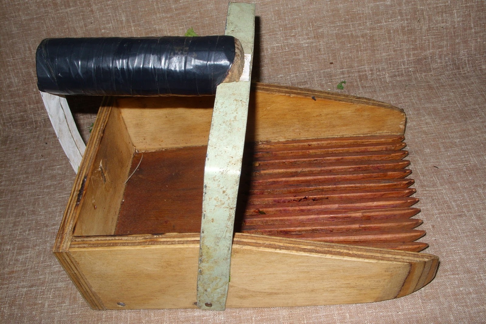 Homemade Blueberry Rake