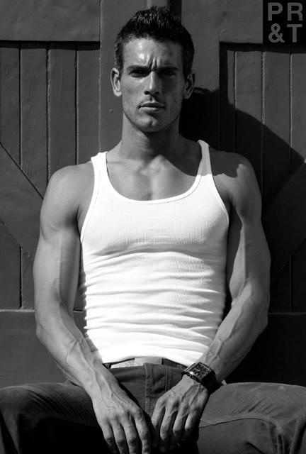 L'Homme du Jour: JOSH KLOSS