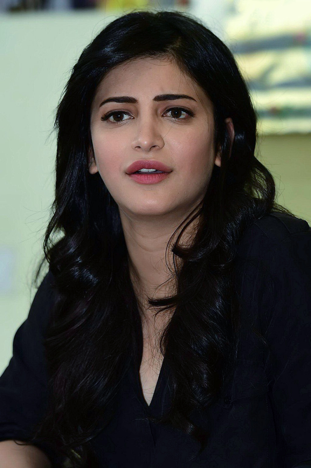 Beauty Galore Hd Shruti Hassan Close Up Portrait