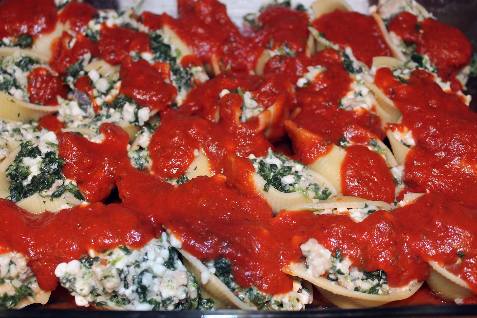Key Ingredients: Cheesy Stuffed Shells with Meat and Spinach