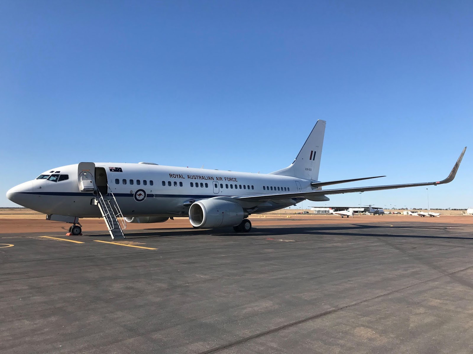 Central Queensland Plane Spotting: Five RAAF Aircraft at Longreach ...