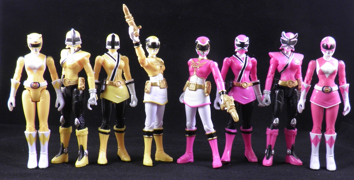 She's Fantastic: The Ladies of POWER RANGERS MEGAFORCE!
