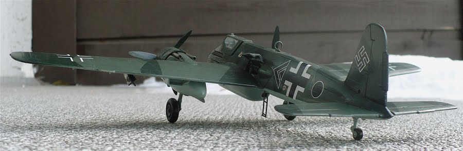 The Great Canadian Model Builders Web Page!: Henschel Hs 129