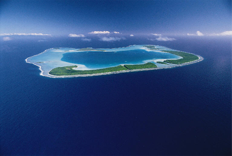 Karen and Jim's Excellent Adventure: Into the Tuamotu Archipelago