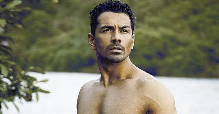 Shirtless Bollywood Men: TV actor Soaphunk in Speedos