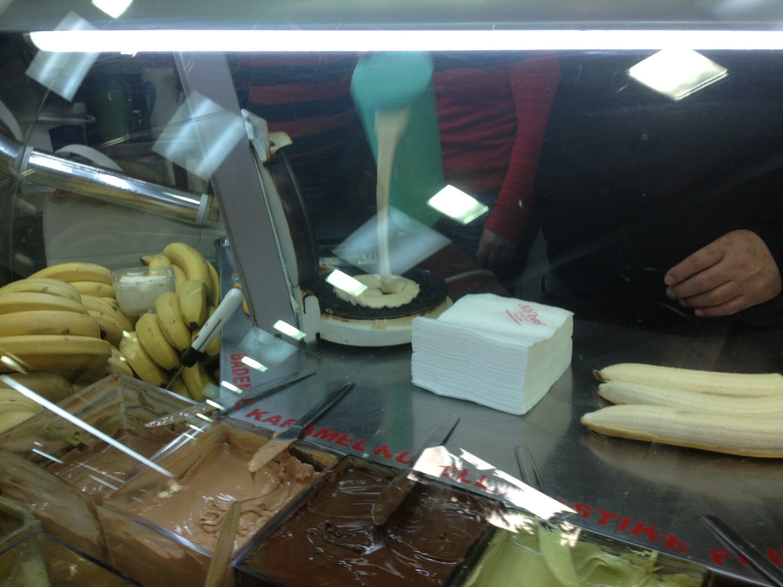 İstanbul Kazan Ben Kepçe: Abbas Waffle-Bebek