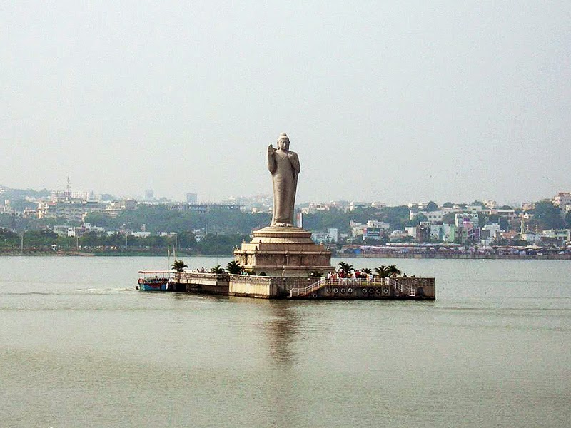 Magic Holidays: Hussain Sagar Lake: A Trip to the Largest Man-made Lake ...